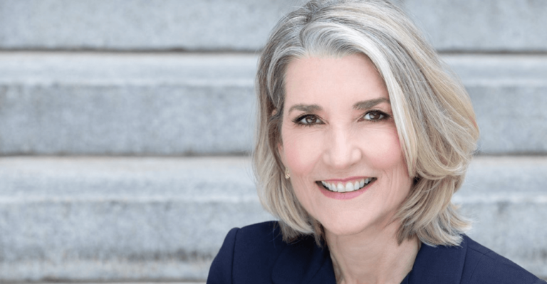 Teamwork & Team Building Speakers – Keynote Speaker
