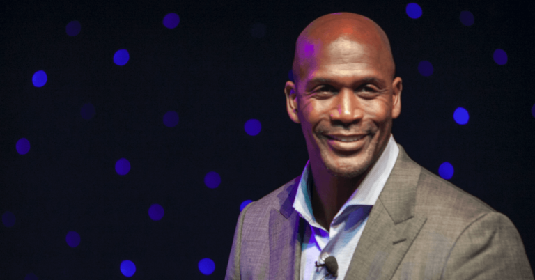Teamwork & Team Building Speakers – Keynote Speaker